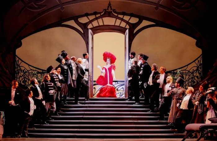 The Merry Widow sparkles with attitude and charm — VAN CITY VINCE