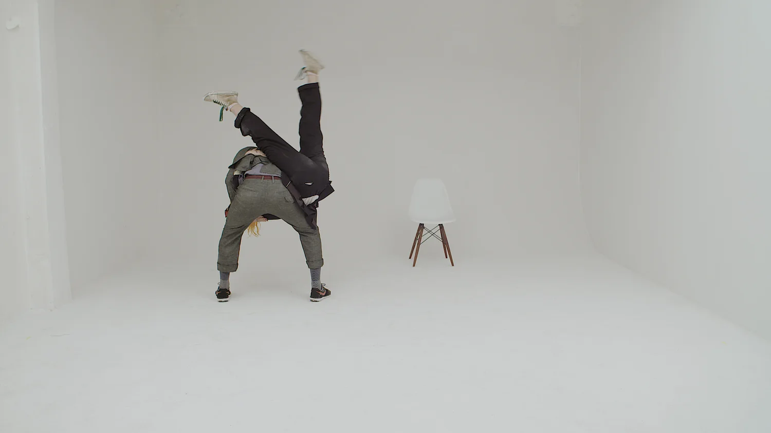 Witness Relocation / Dan Safer