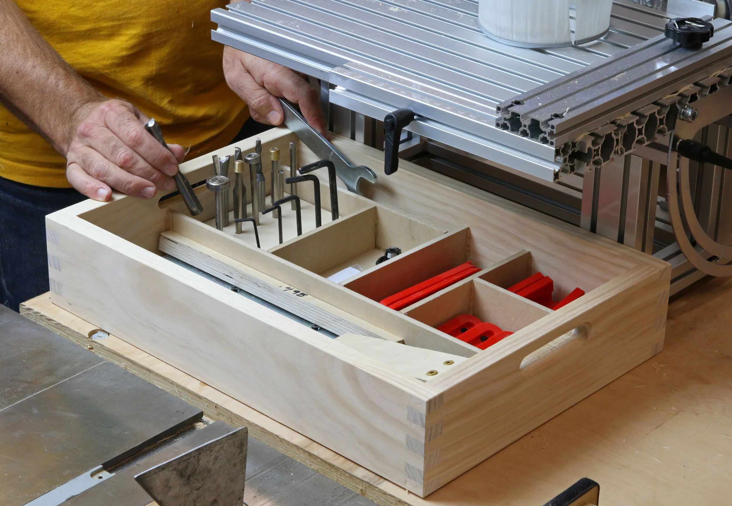 Build a tray to organize your PantoRouter accessories — PantoRouter