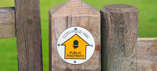 Walking Hiking Rambling in beautiful Cotswold Countryside & the ...