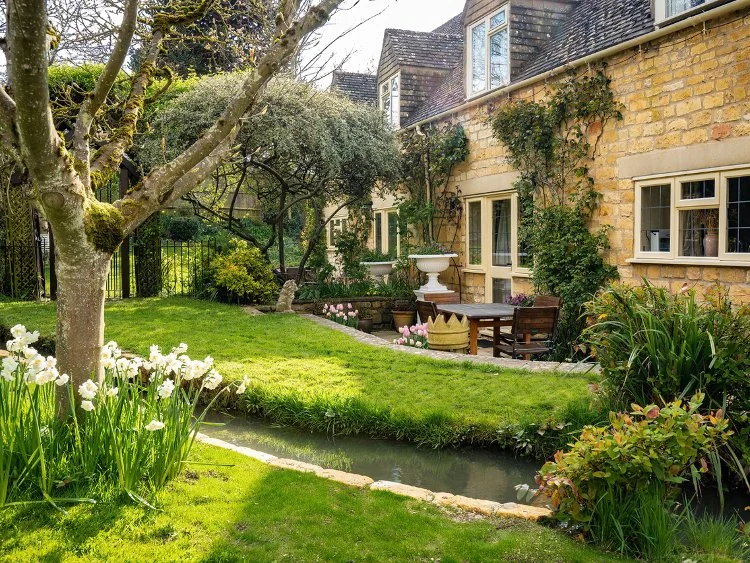 Lower Mill CottagesBroadway Cotswolds - Enjoy Eat Shop Stay - Visit ...