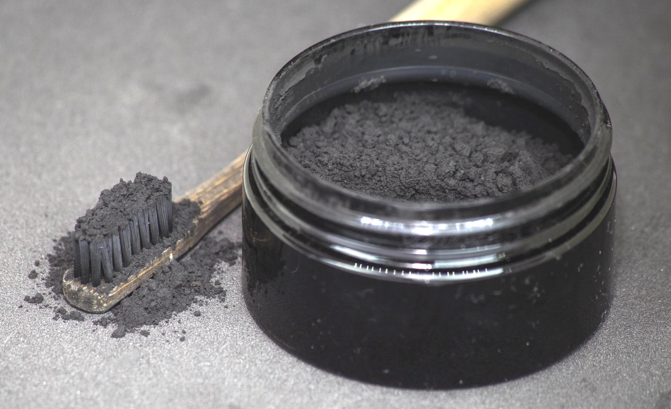 Benefits of Activated Charcoal Powder | How to Use for Teeth Whitening ...