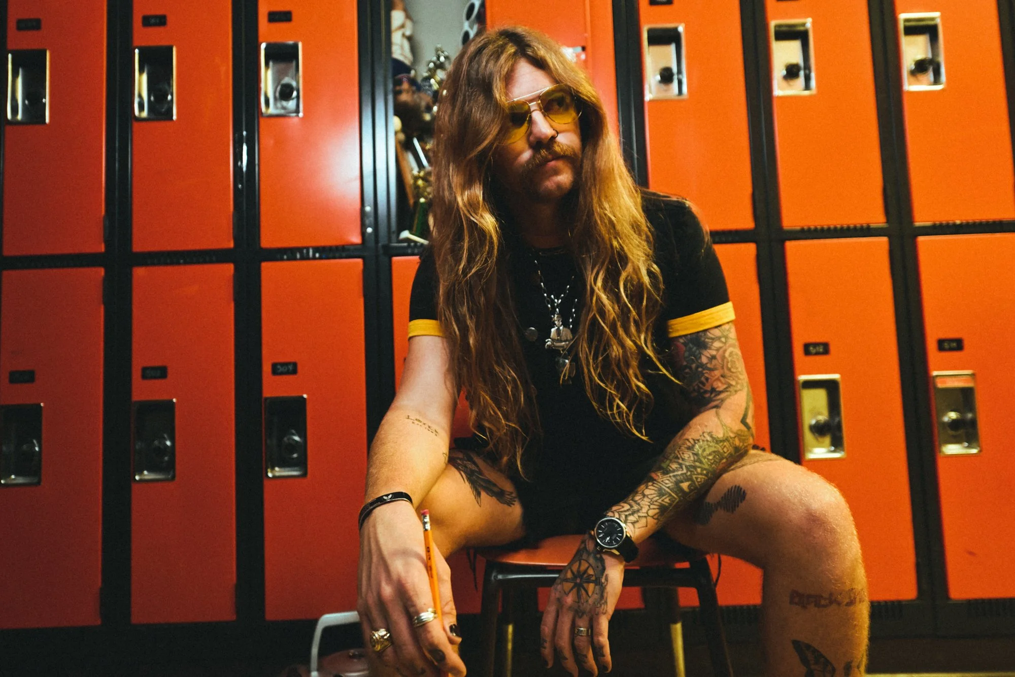 Official Austin Meade Website | New EP 'PRETTY LITTLE WAIST' Out Now!