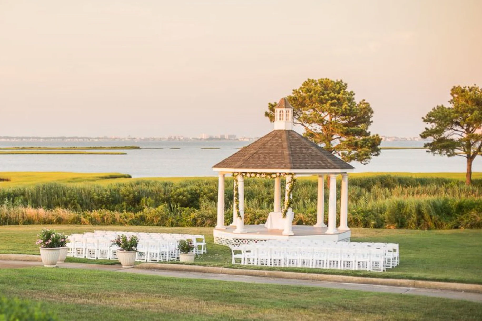 12 Coastal Wedding Venues on the Chesapeake Bay | Walk the Aisle Weddings