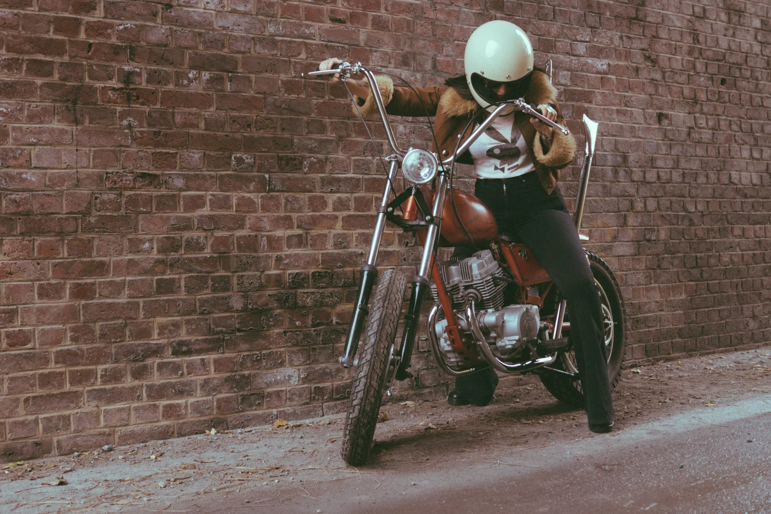 BUILDS - MANON HACHE & HER HONDA CB125 CHOPPER — VC LONDON
