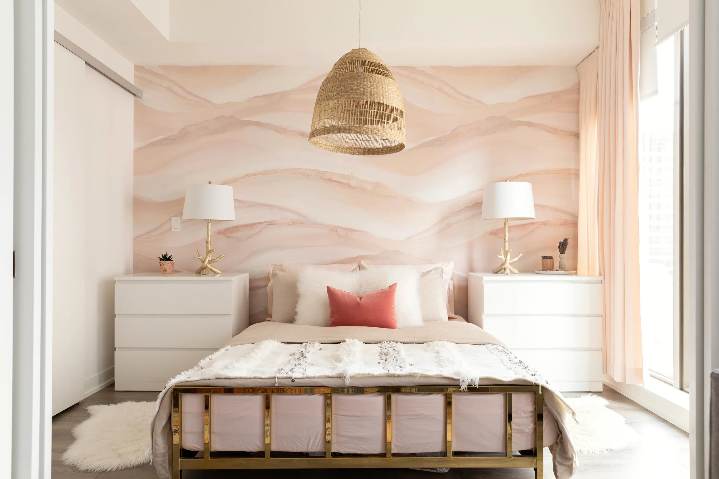Gallery — Victoria Larson