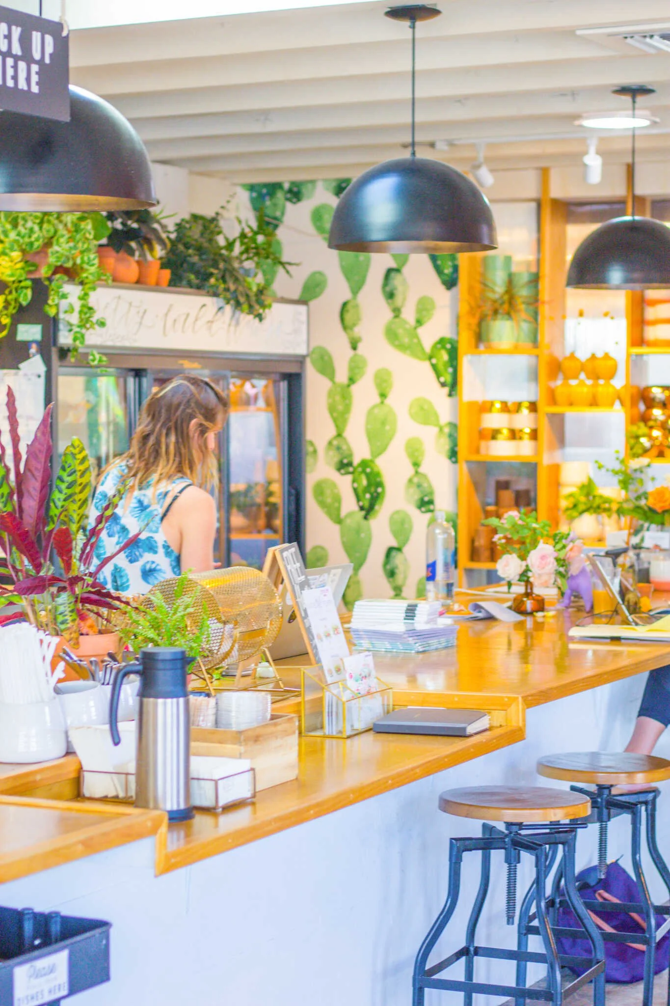 Top California Coffee Shops and Local Chains for Coffee Lovers