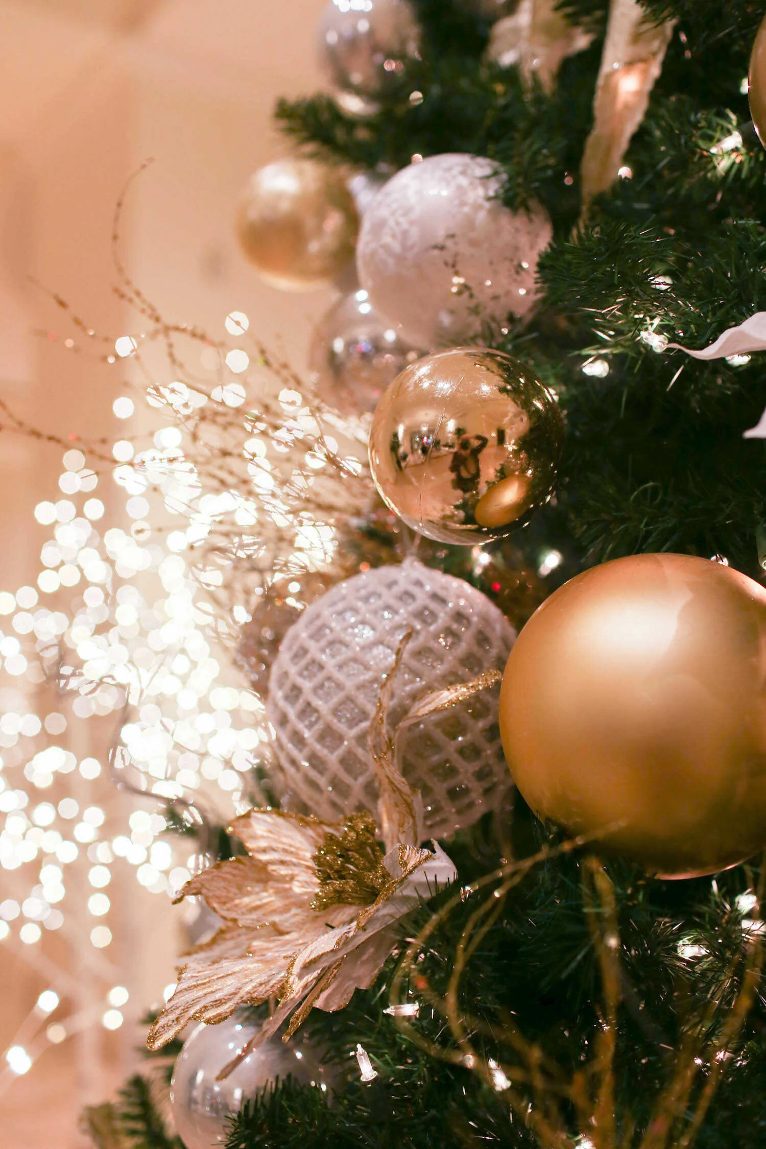 Over 50 Holiday Content Ideas for Blogmas
