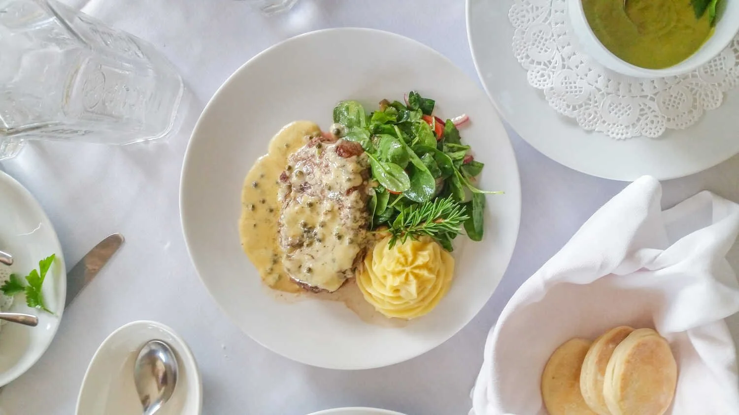 Beginner's Guide to Fine Dining Etiquette and Rules