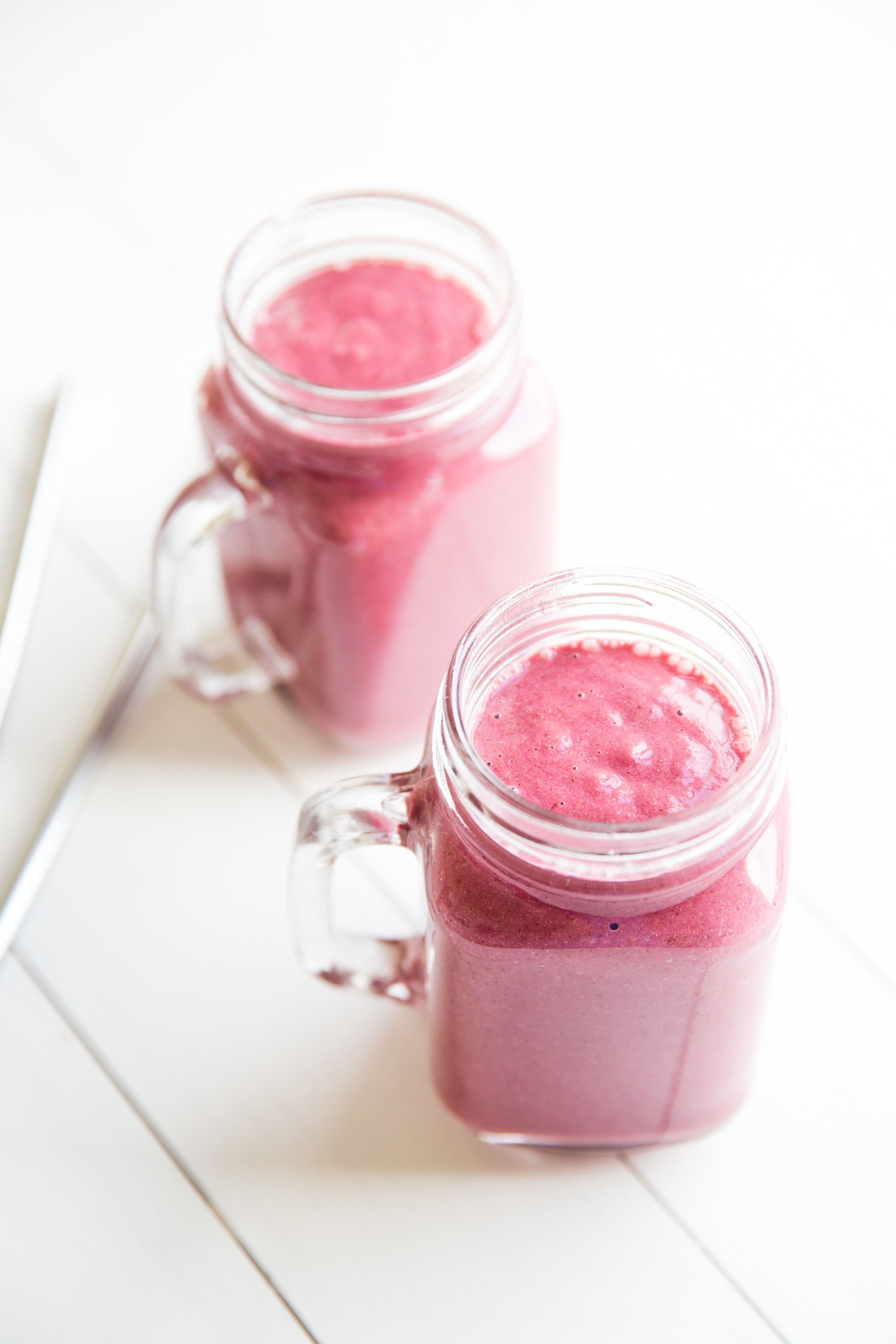 Raspberry Beet Smoothie >> The Gantzery