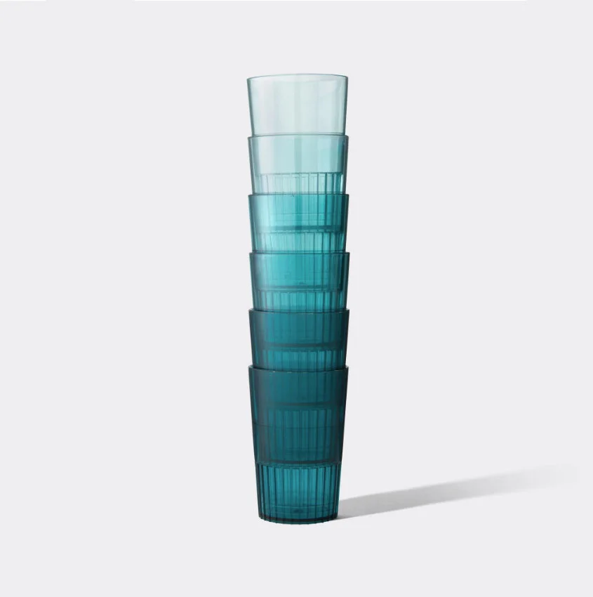 MAKO- Plastic Ombre Shot Glass Set — The Beau & Bauble