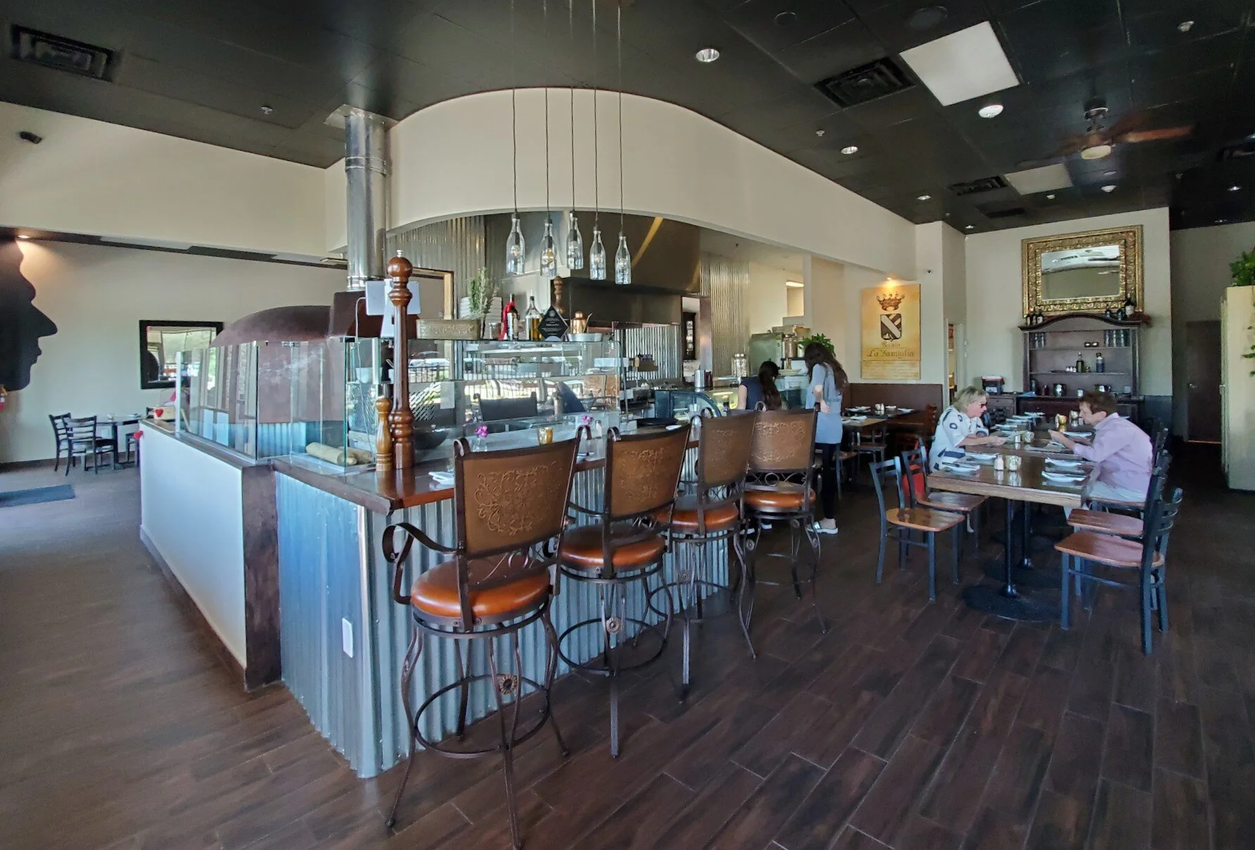 Fabio on Fire's Pizzeria Italiana Brings Italy to Peoria — Write On Rubee