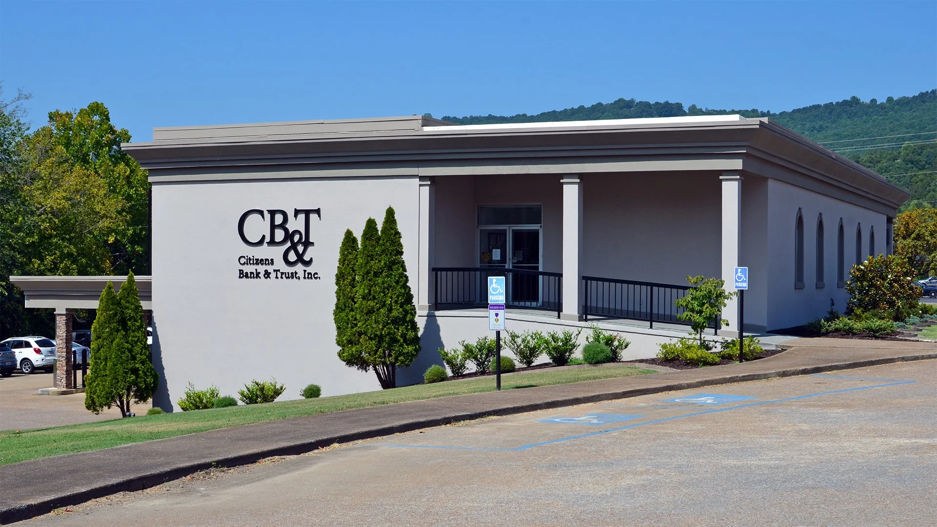 Locations — CB&S Bank