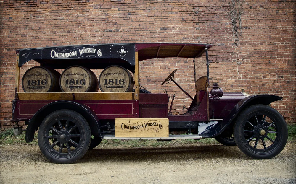 Chattanooga Whiskey Co. Identity & Label Design — Steve Hamaker - Brand ...