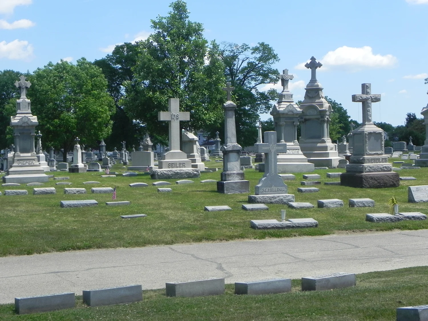 Mother of God Cemetery — Ground Burial