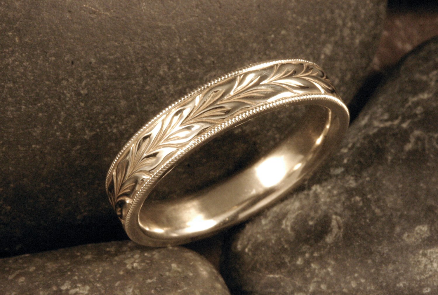 Engraved Ring Pattern