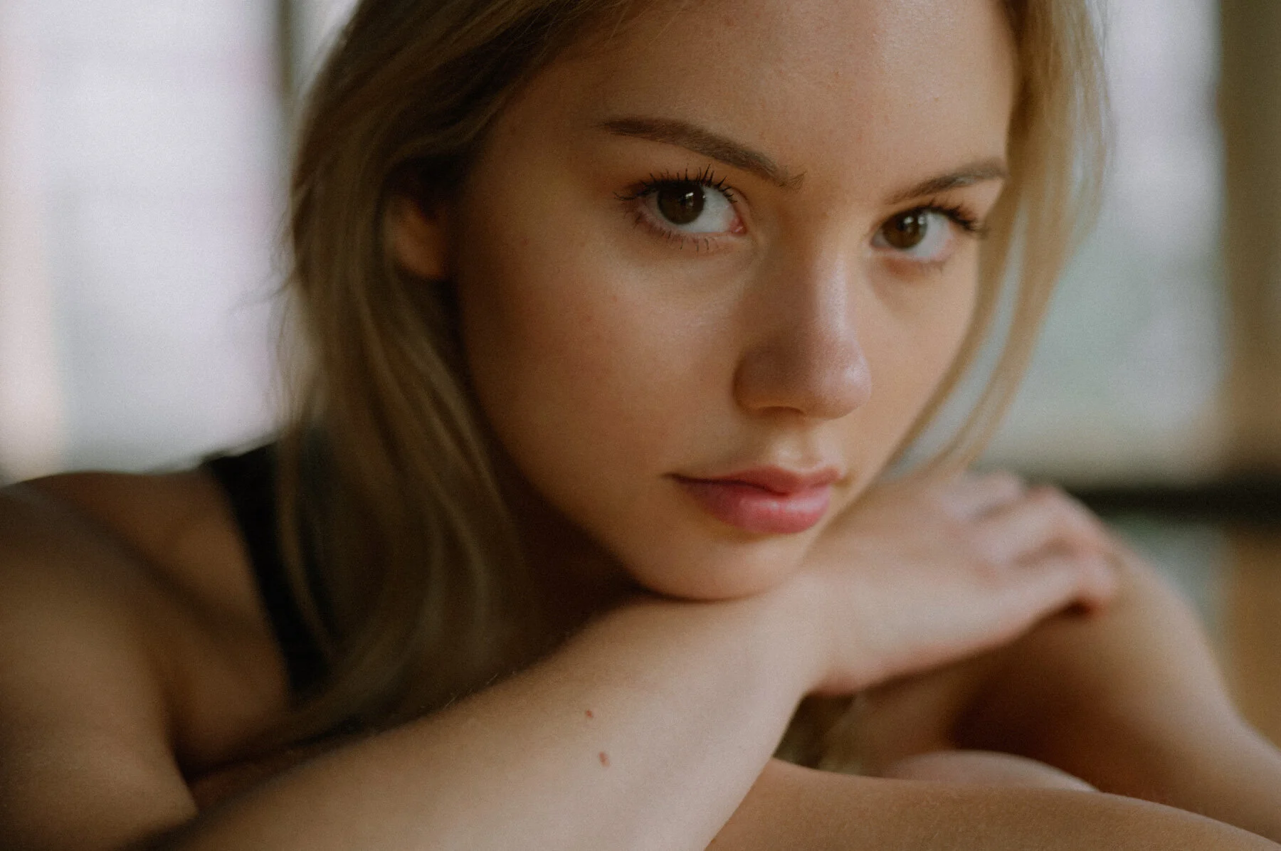 Sarah im Saal — Daniel Dittus