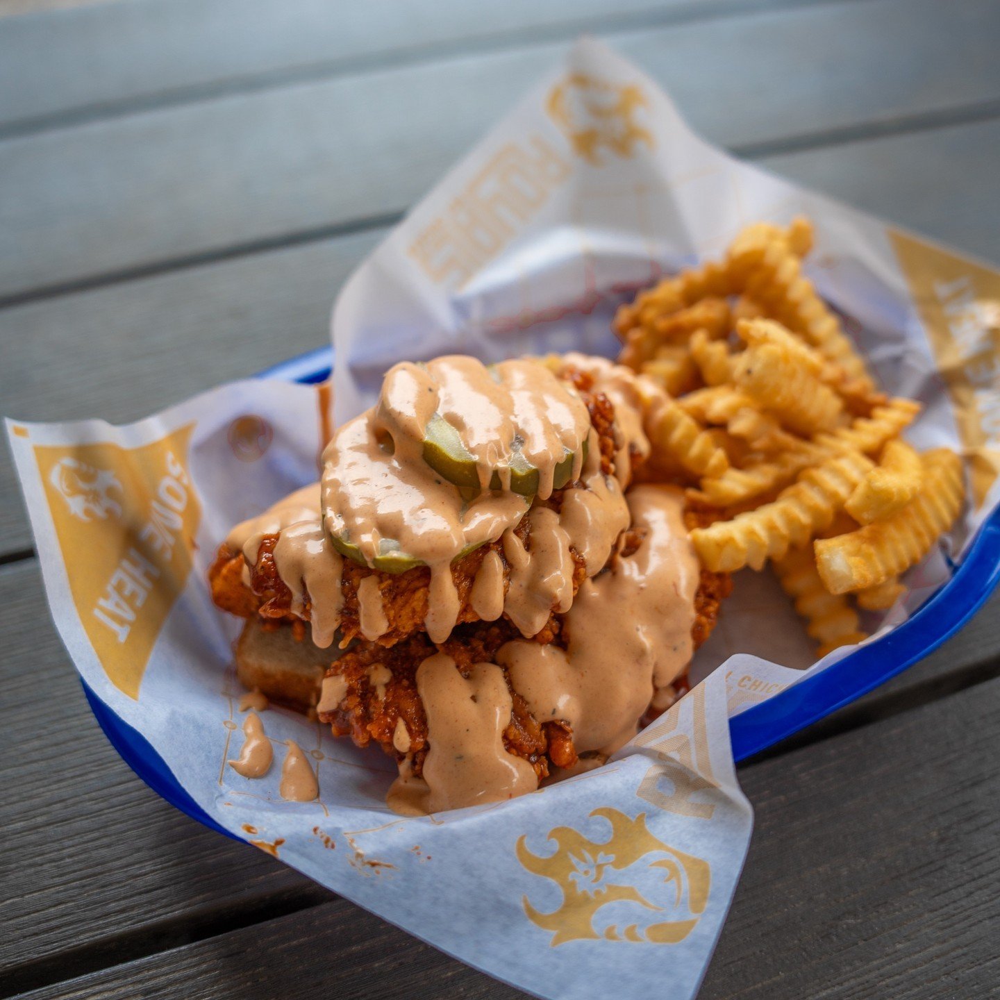 Online Ordering & Delivery — Royals Hot Chicken