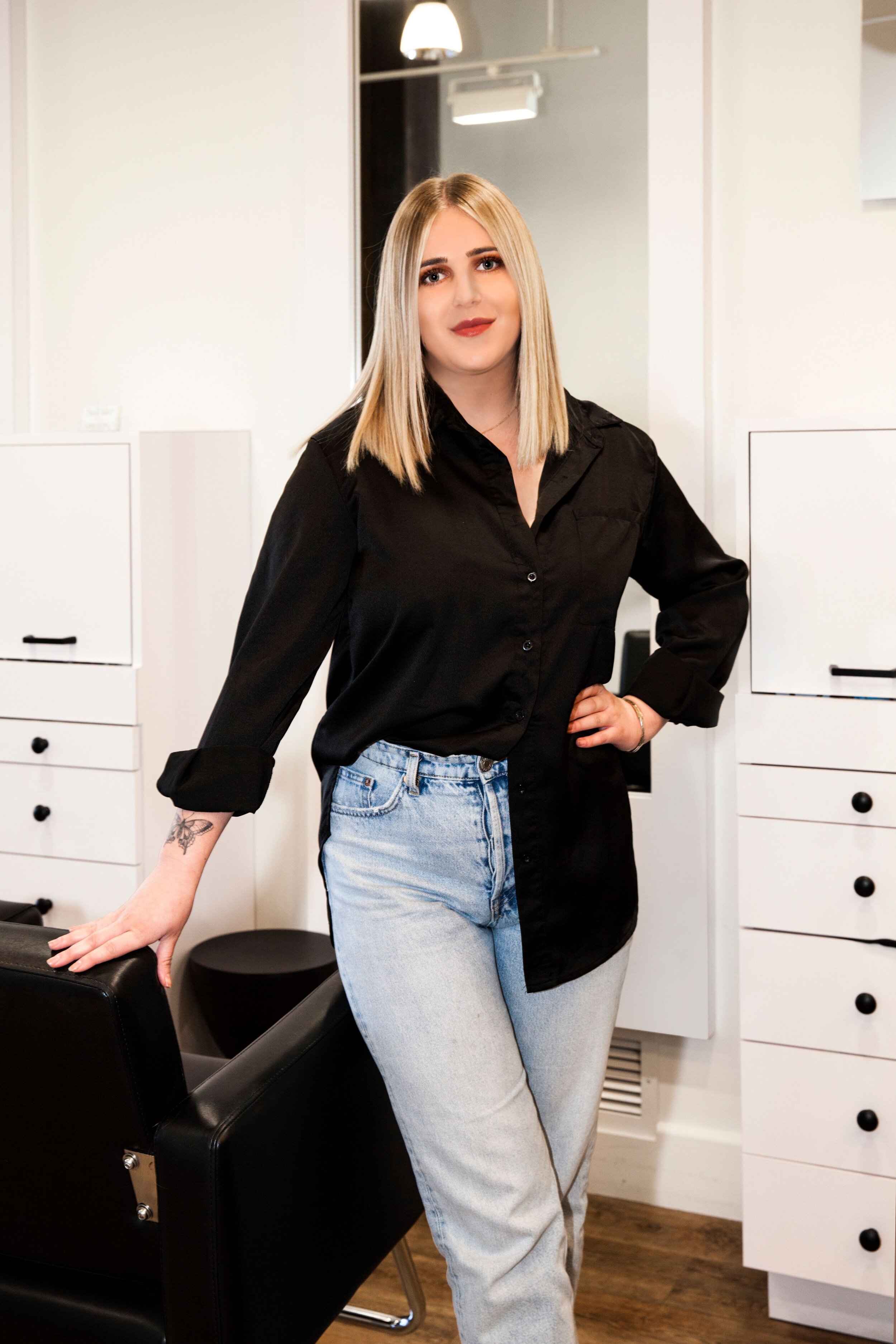 team — the house salon