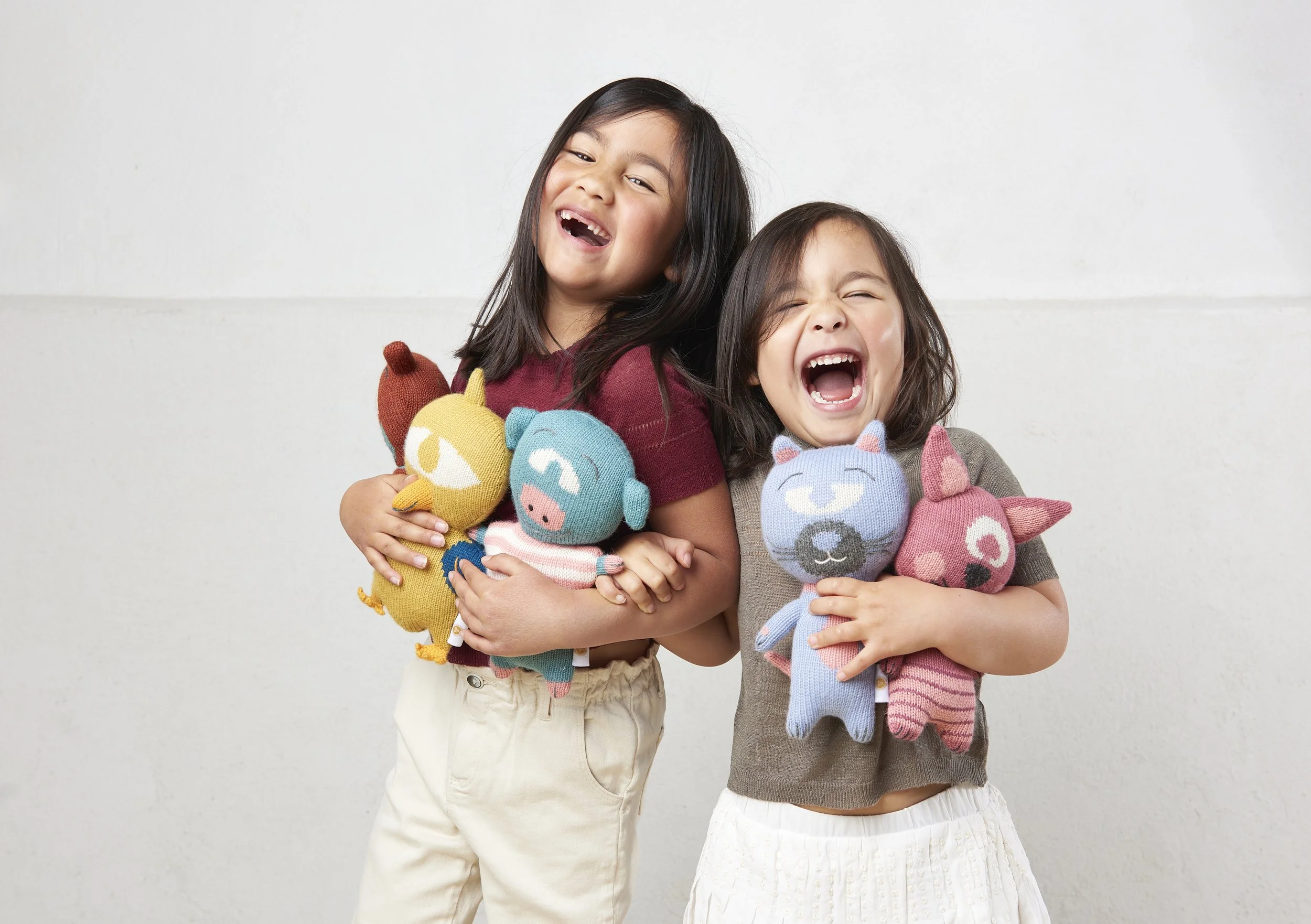 Modern luxe knits: handmade lamps, plushies & more Sol de Mayo