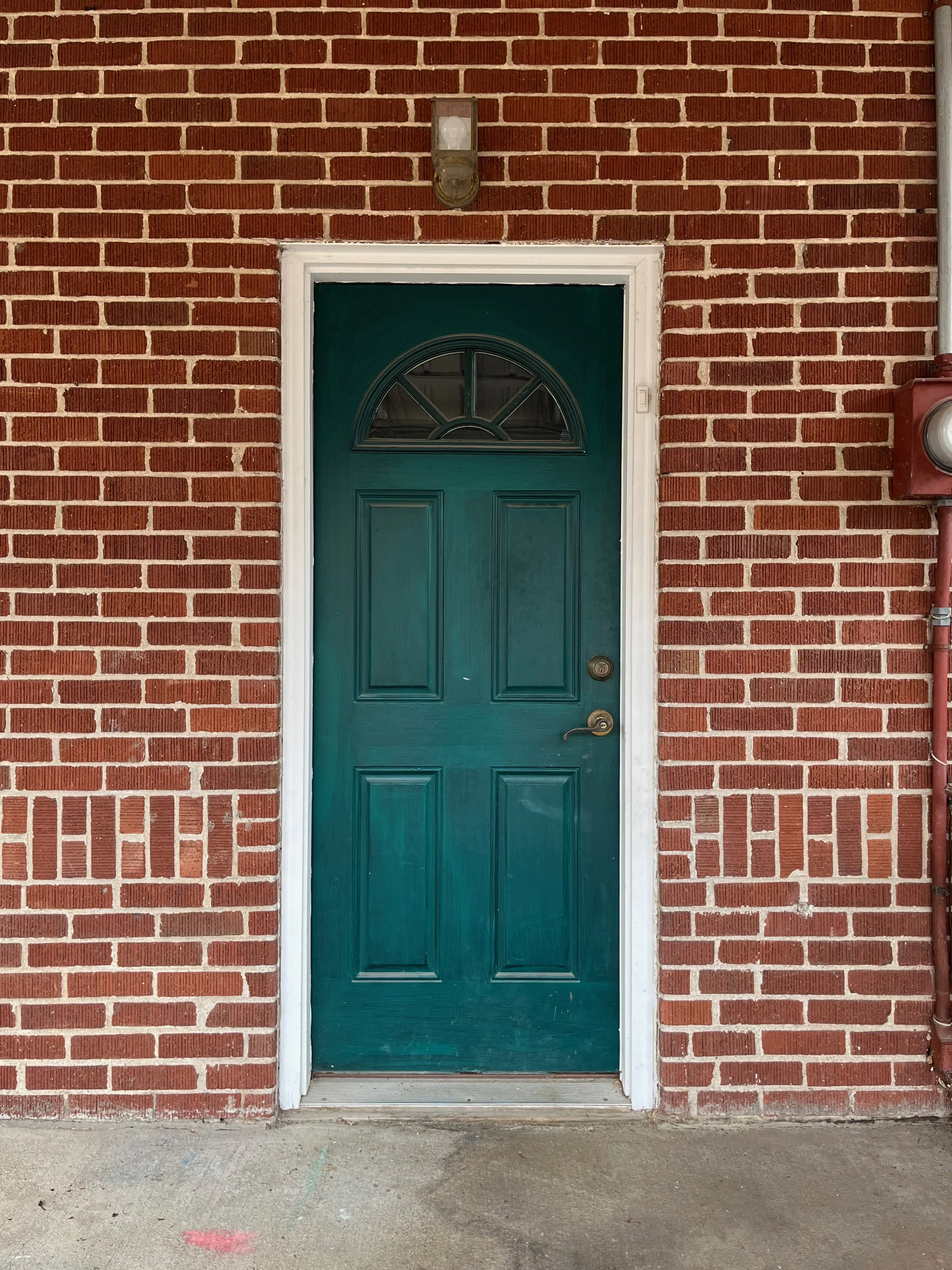 A Quick and Inexpensive Back Door Makeover + Easy DIY Updates for a ...