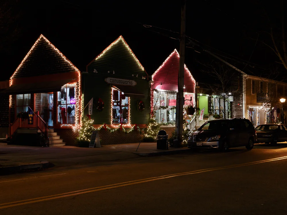 10 Tips for Photographing Holiday Lights — More Than A Snapshot