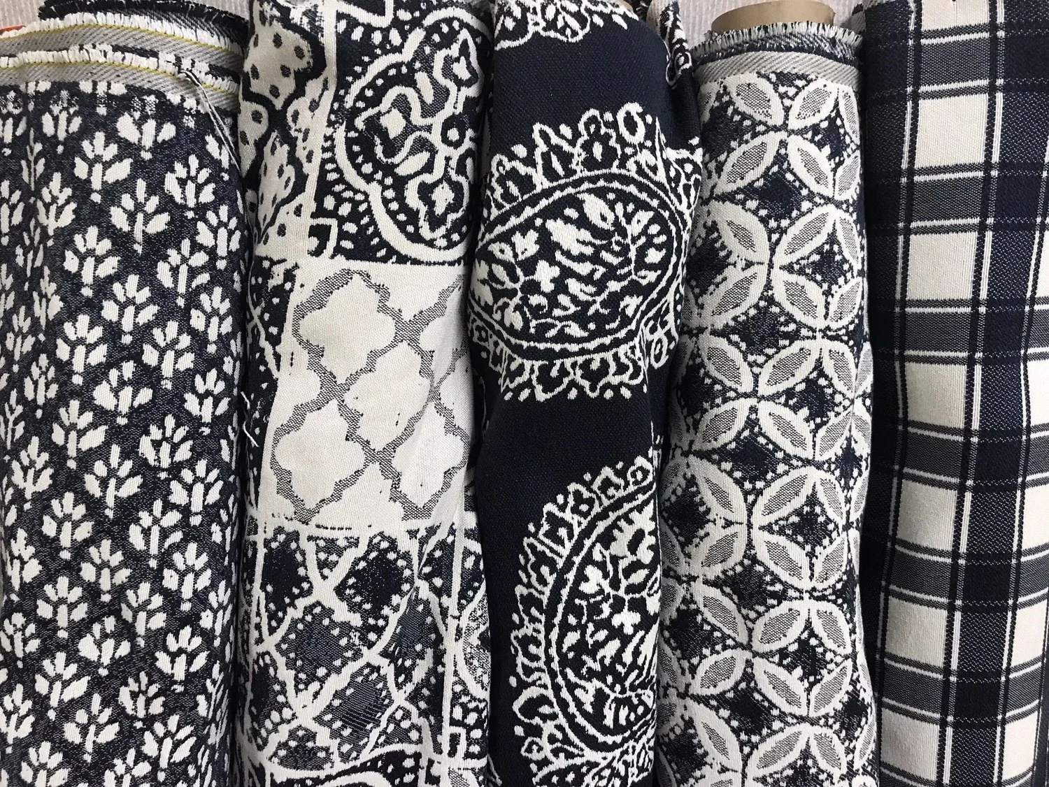 SCANDINAVIAN COUNTRY | Revolution Fabrics