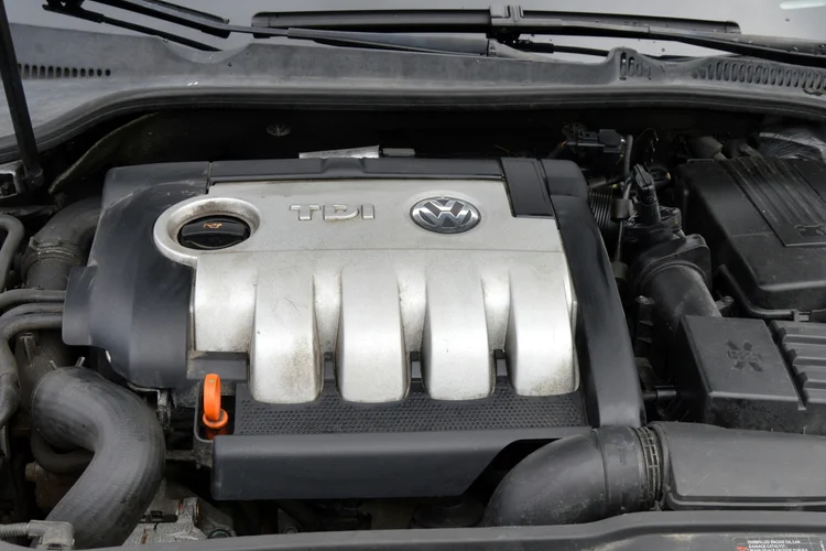 Steve's European Automotive — 2006 Volkswagen Jetta TDI - 45+ MPG-SOLD