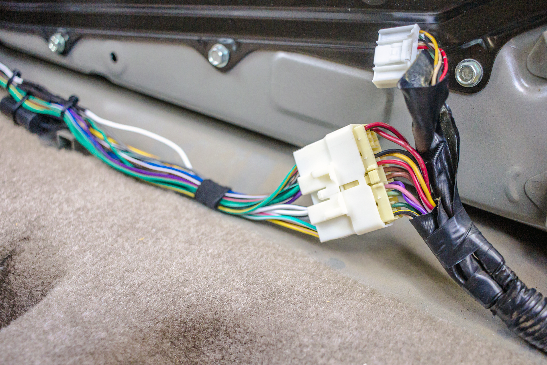 2005 Toyota Tundra is back for more speakers and a 4 channel Amplifier ...