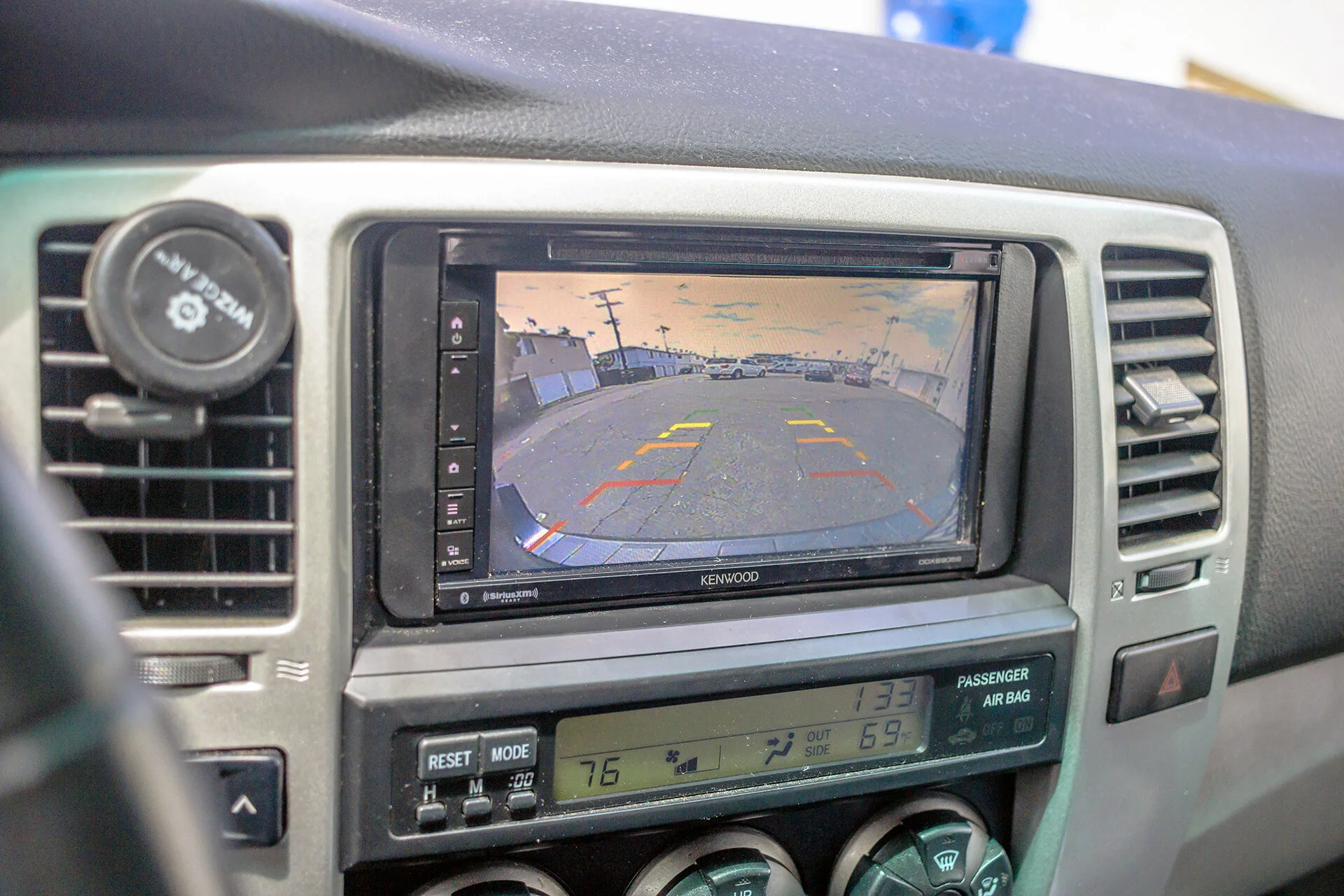 2008 Toyota 4Runner gets a very cool backup camera — On-site mobile ...