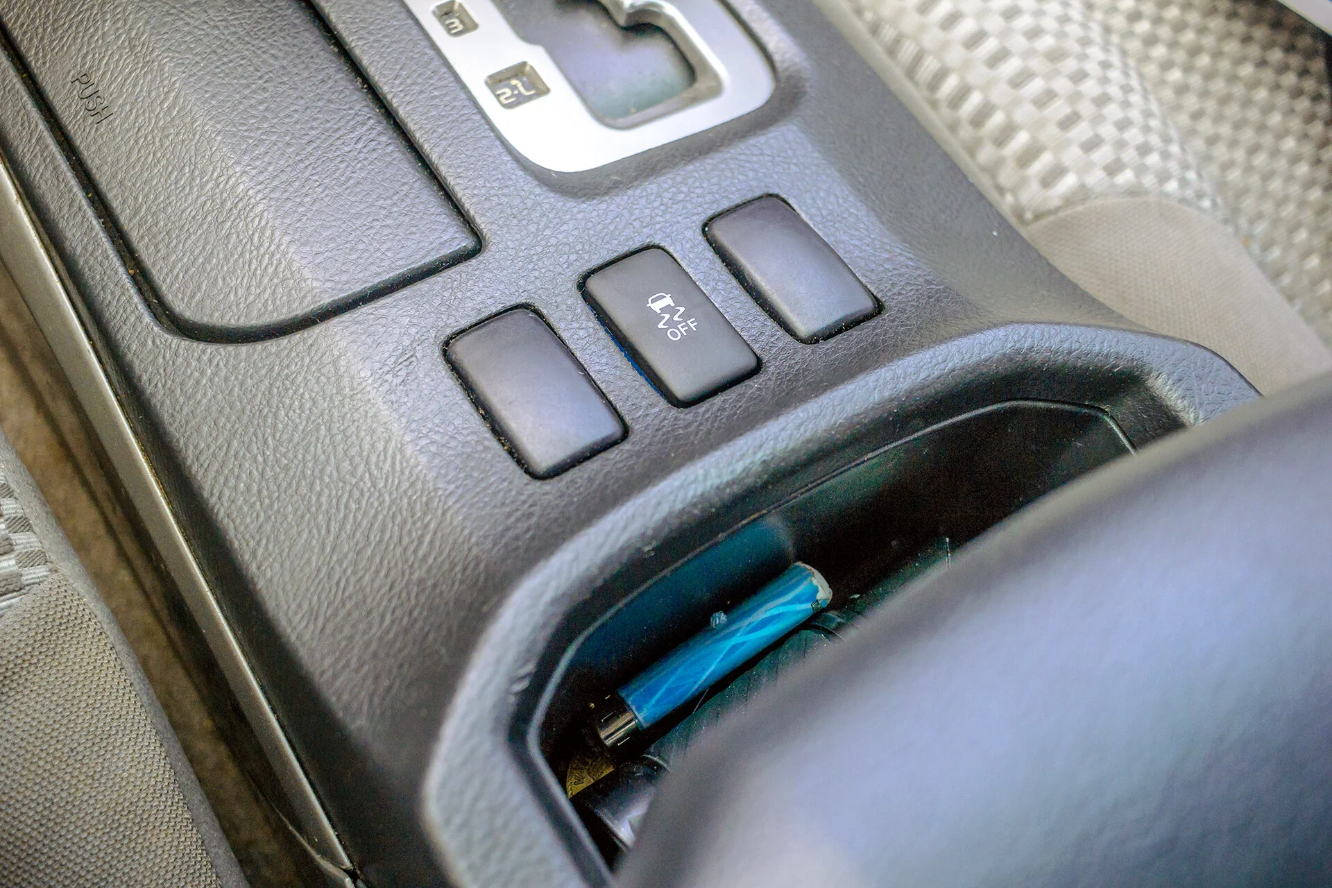 2008 Toyota 4Runner gets a very cool backup camera — On-site mobile ...