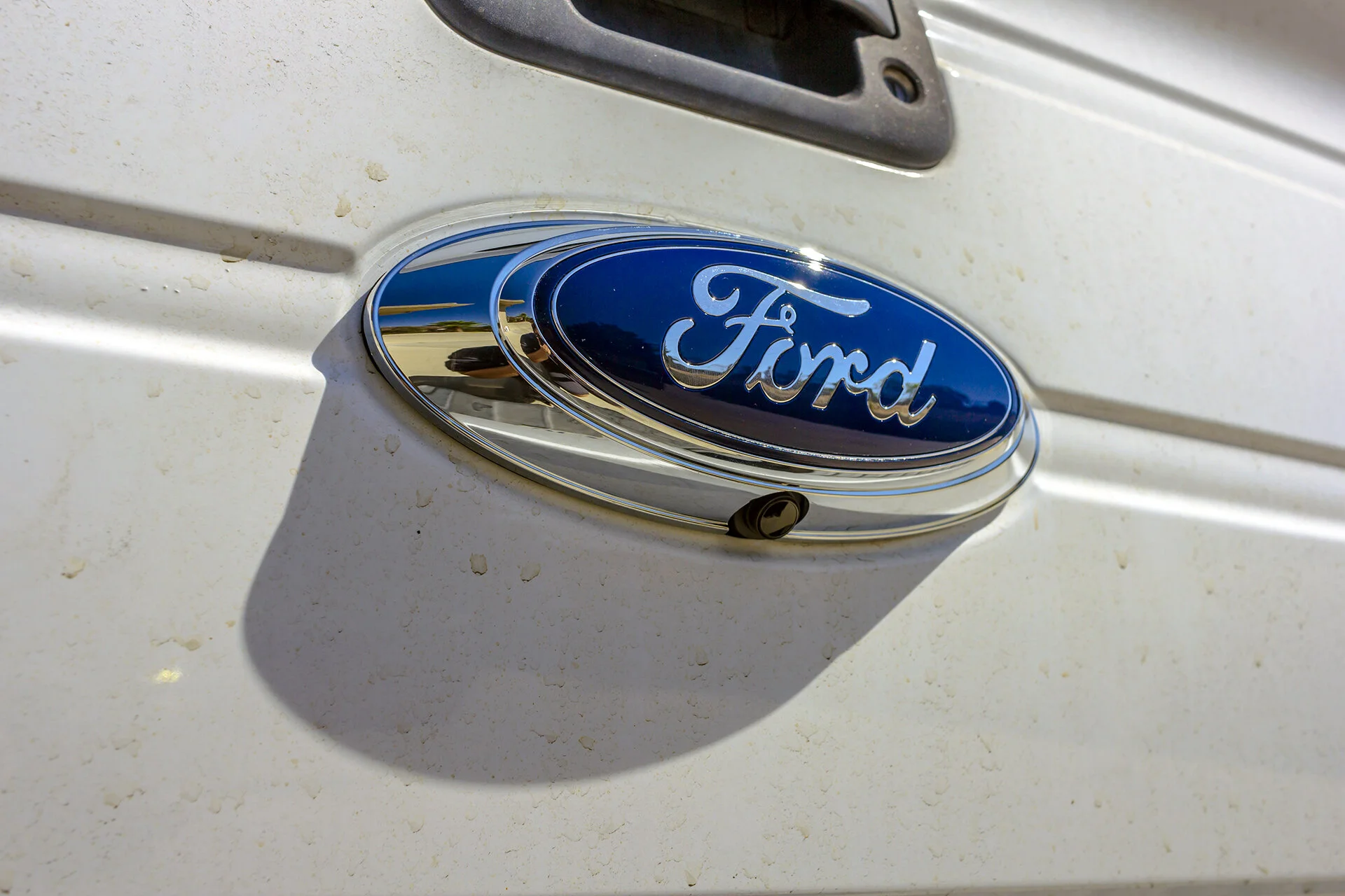 2009 Ford F150 adds wireless carplay and some cameras! — On-site mobile ...