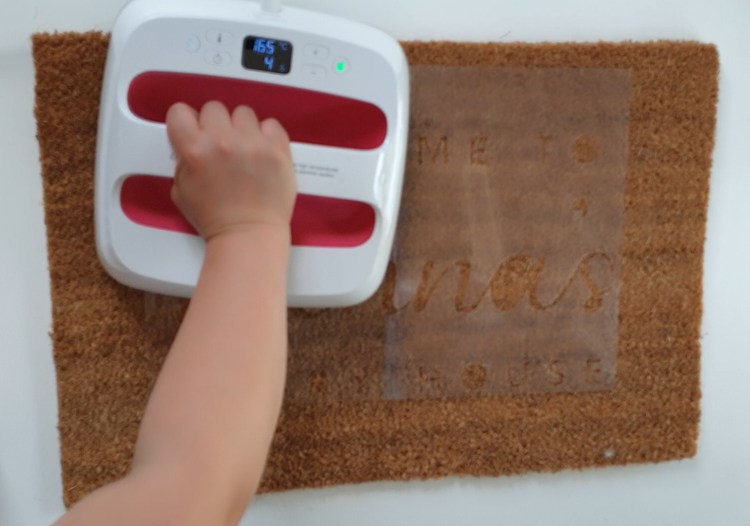 Do-It-Yourself Doormats — Letter Me!