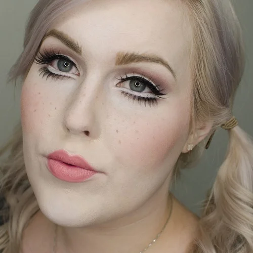 How To Look Like A Porcelain Doll Without Makeup | Saubhaya Makeup