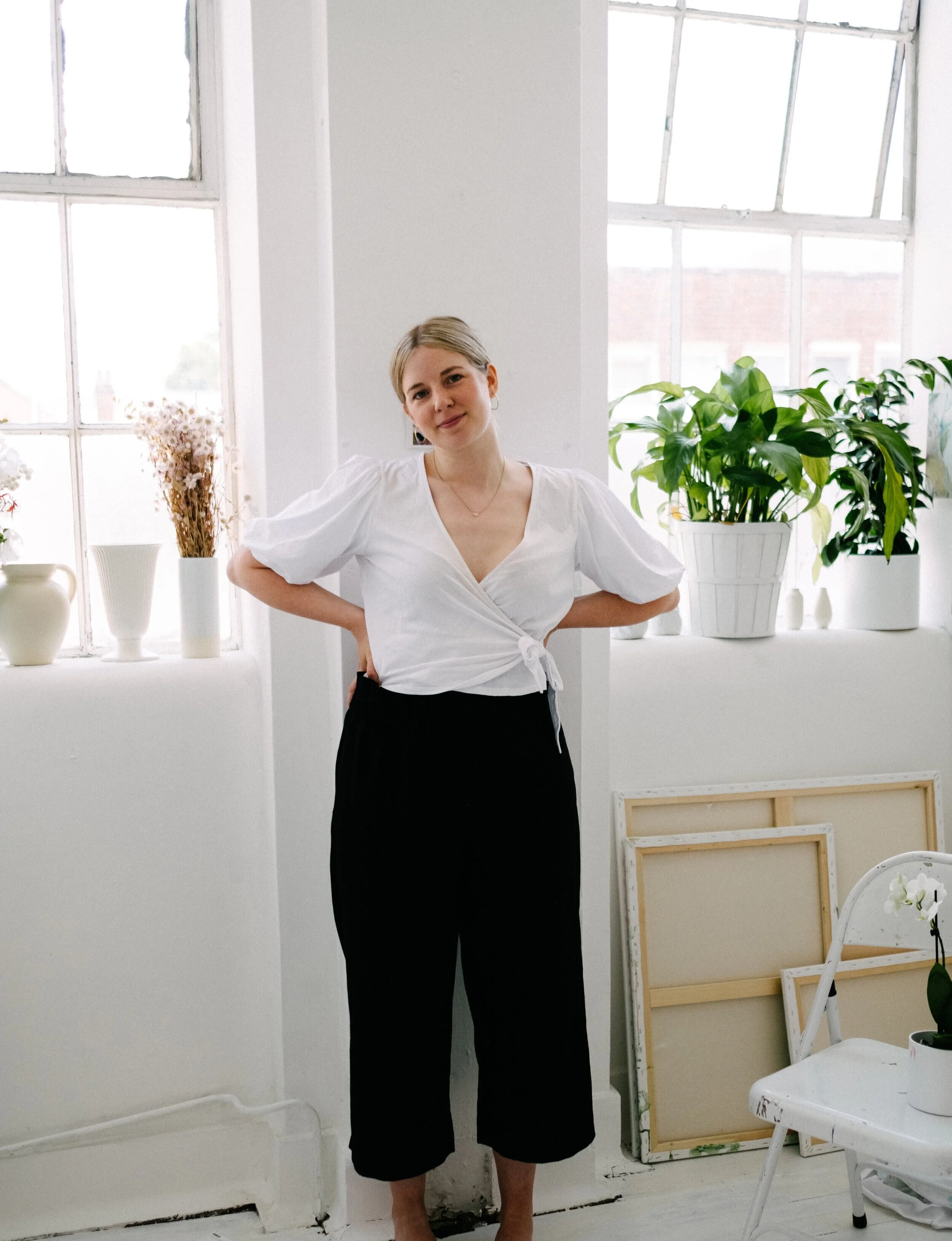 About — LAURA GEE