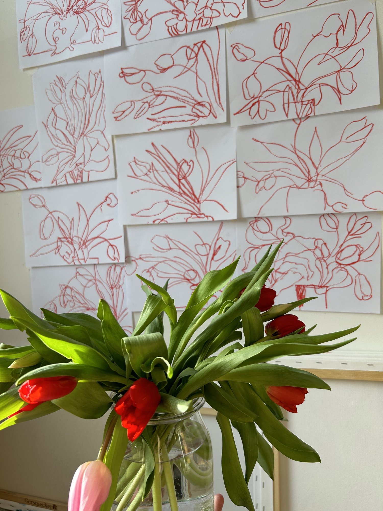 TULIPS — LAURA GEE