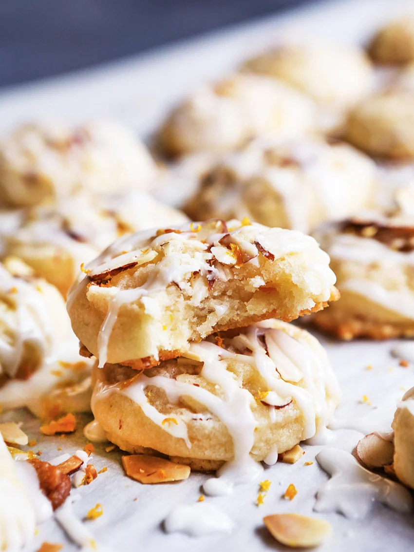 BEST Almond Cookies Recipe - VIDEO