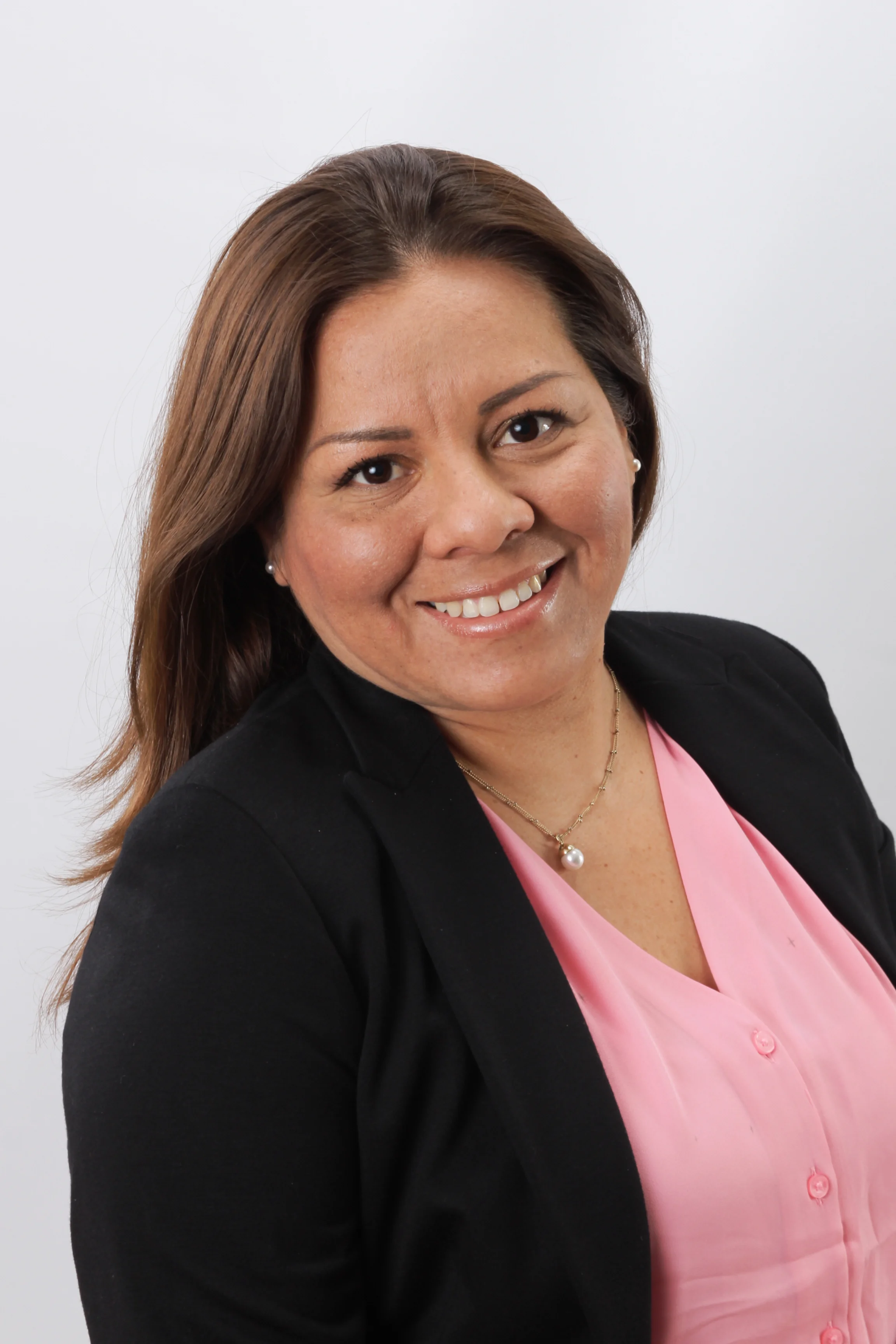 Nora Jimenez's Instagram, Twitter & Facebook on IDCrawl