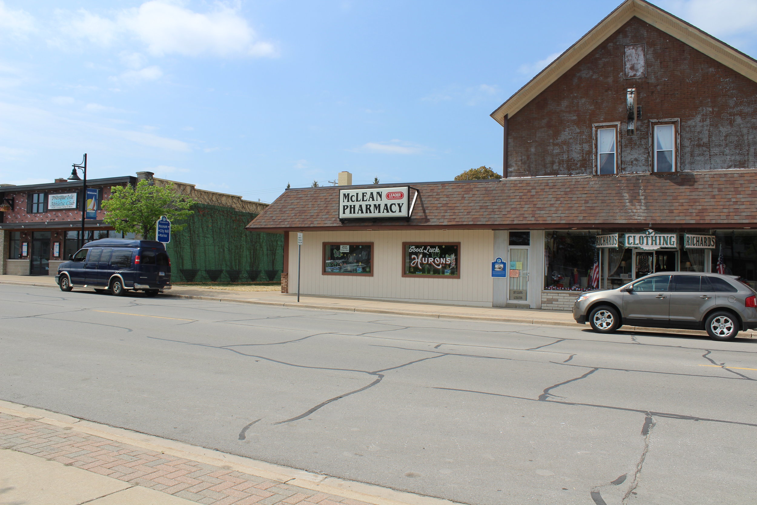 RETAIL shops, thriftstores — Rogers City Area Chamber