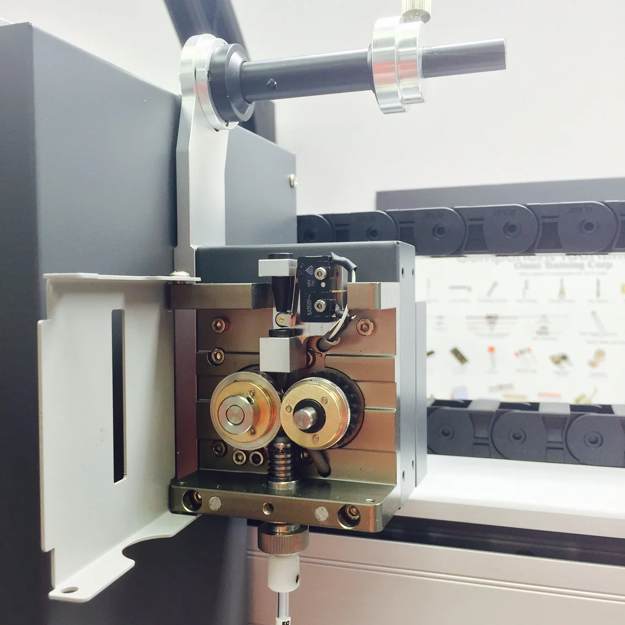 QUICK 9434 Precision Soldering Robot — PROMATION USA