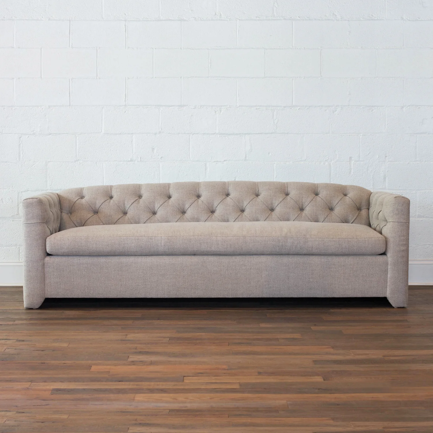 Dania Sofa | Baci Living Room