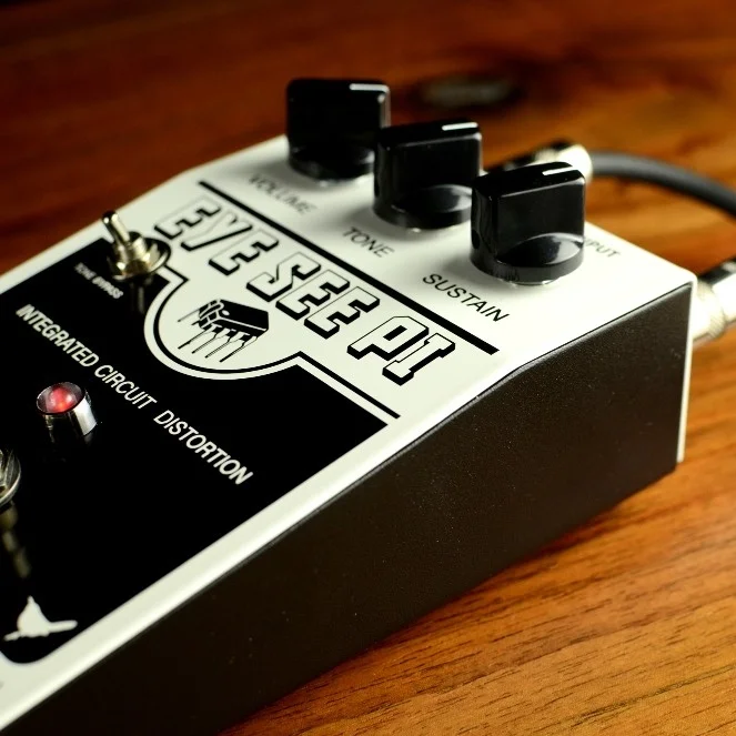 Gallery Eye See Pi — Wren and Cuff