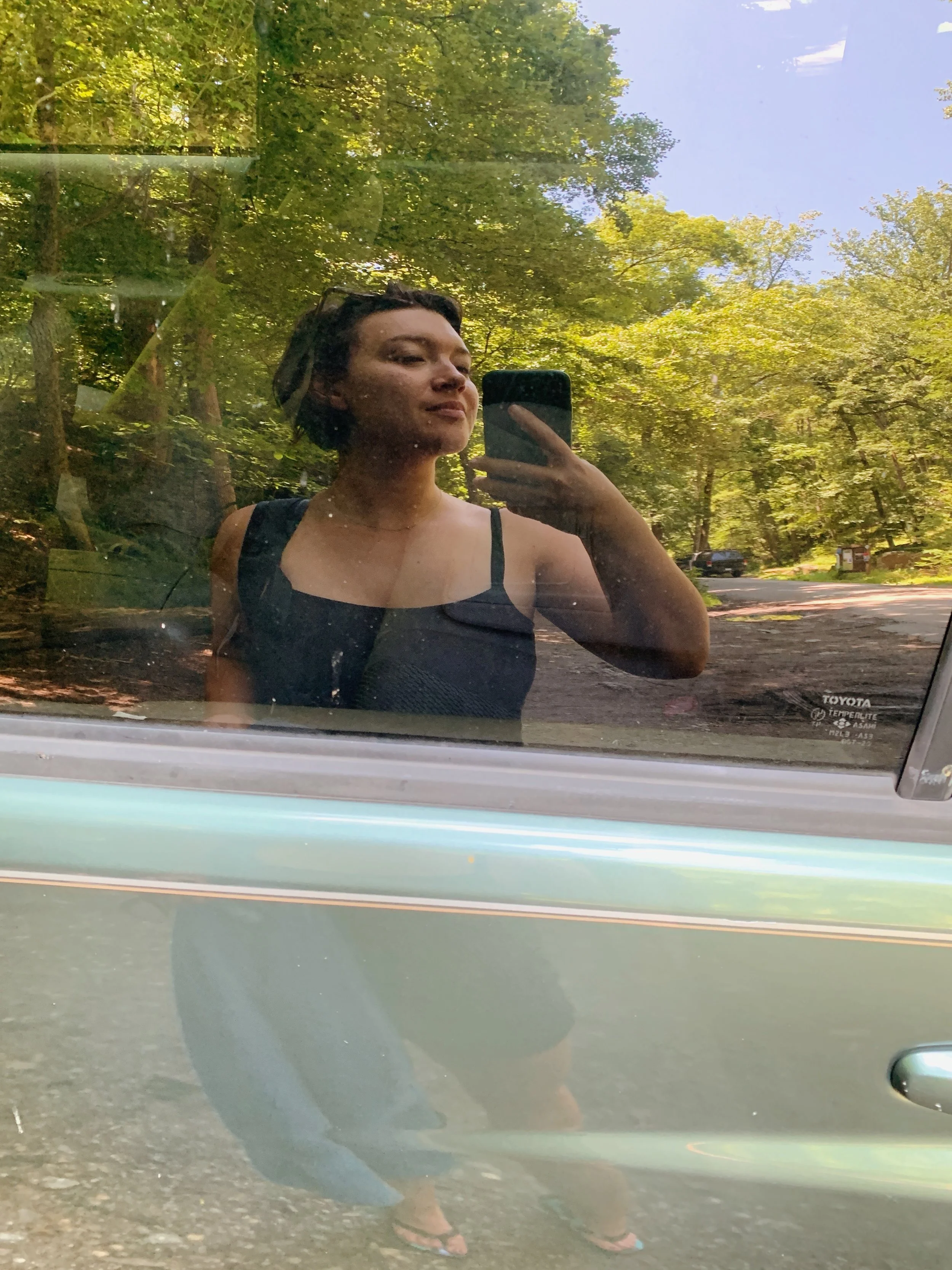 Kelly Odette Laughlin — Home