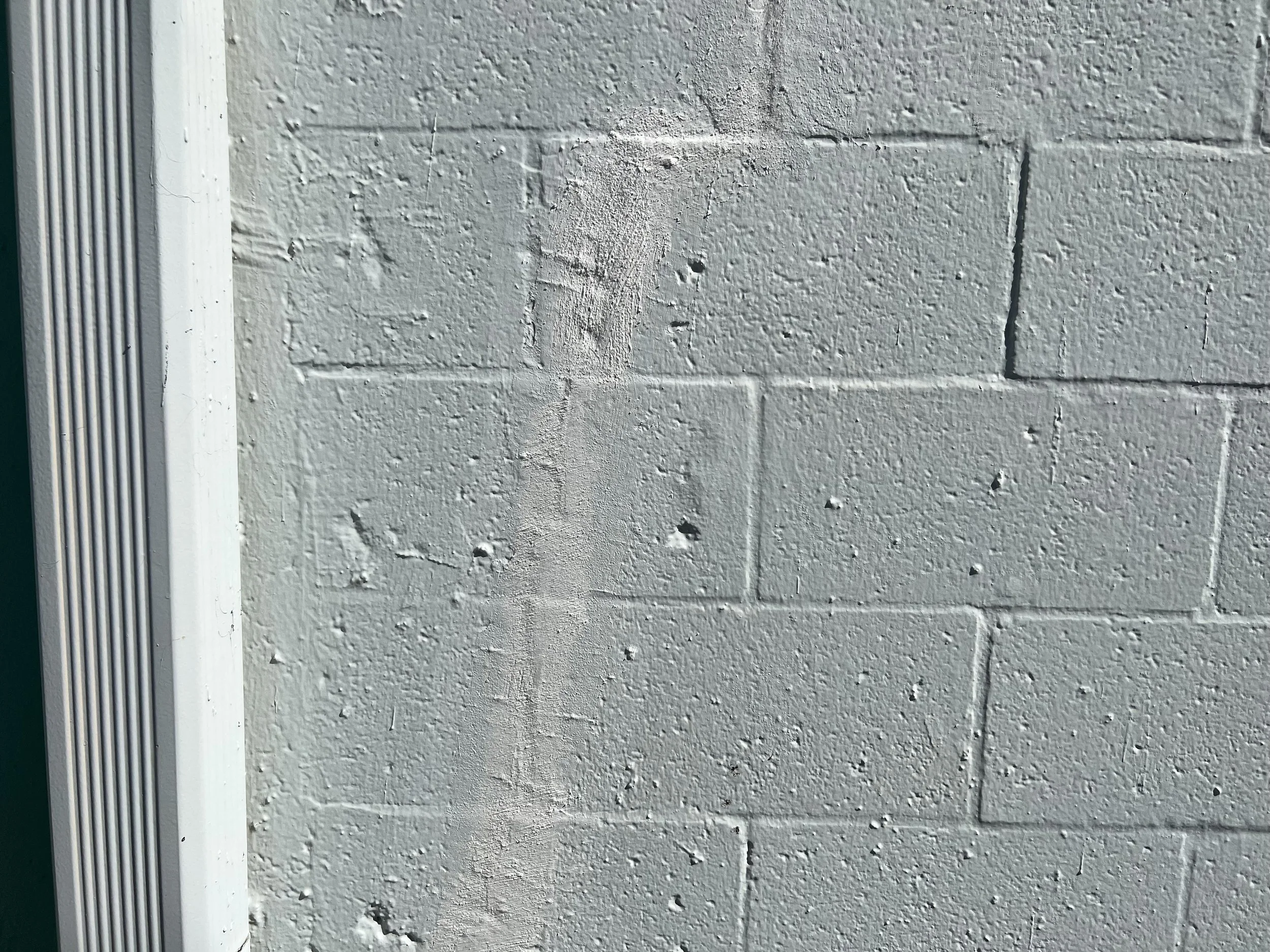 What Vertical Masonry Wall Patch Should I Be Using? — Acrylux Paint