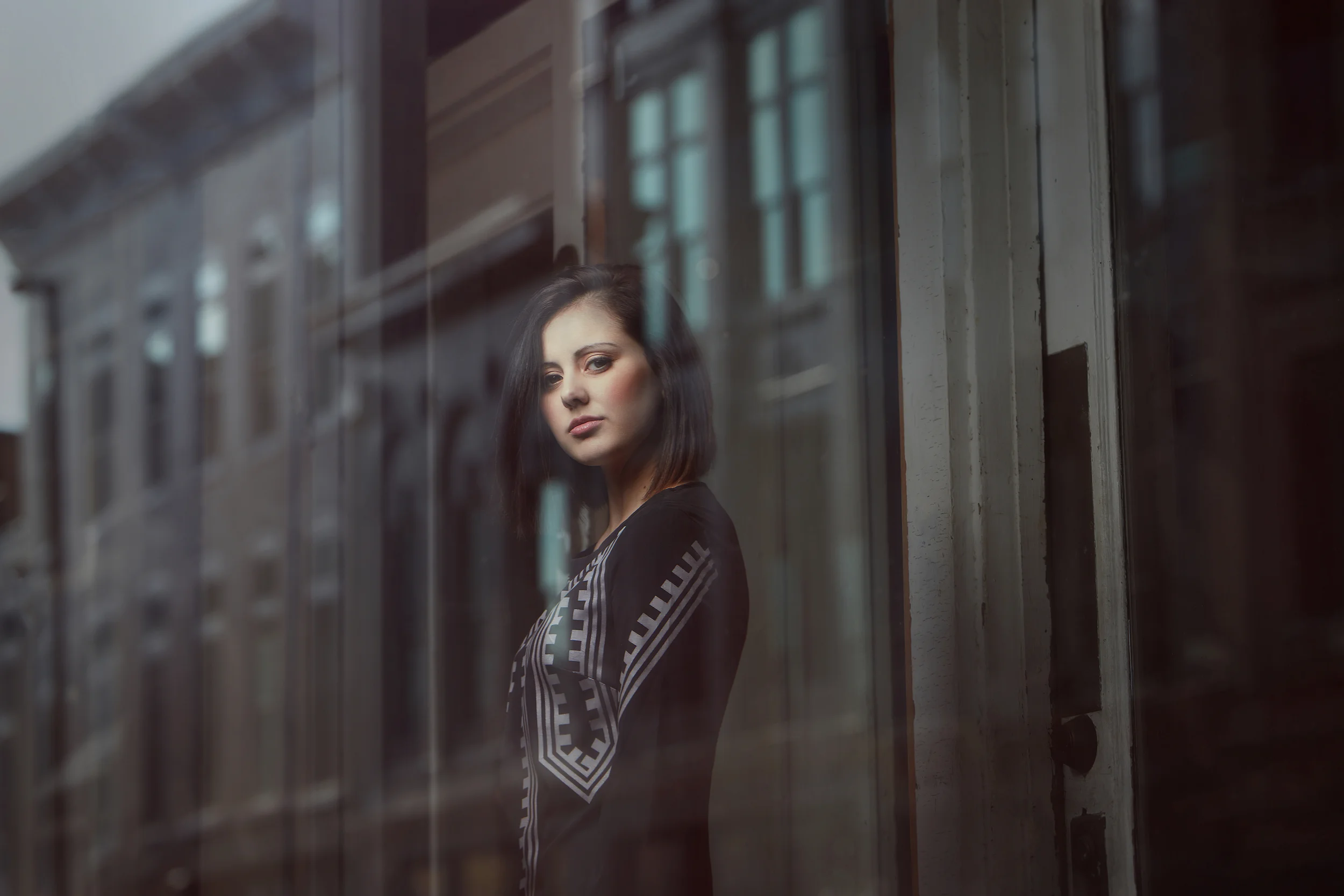 GIRLS / SENIOR PORTRAIT I — BRAD RANKIN STUDIO