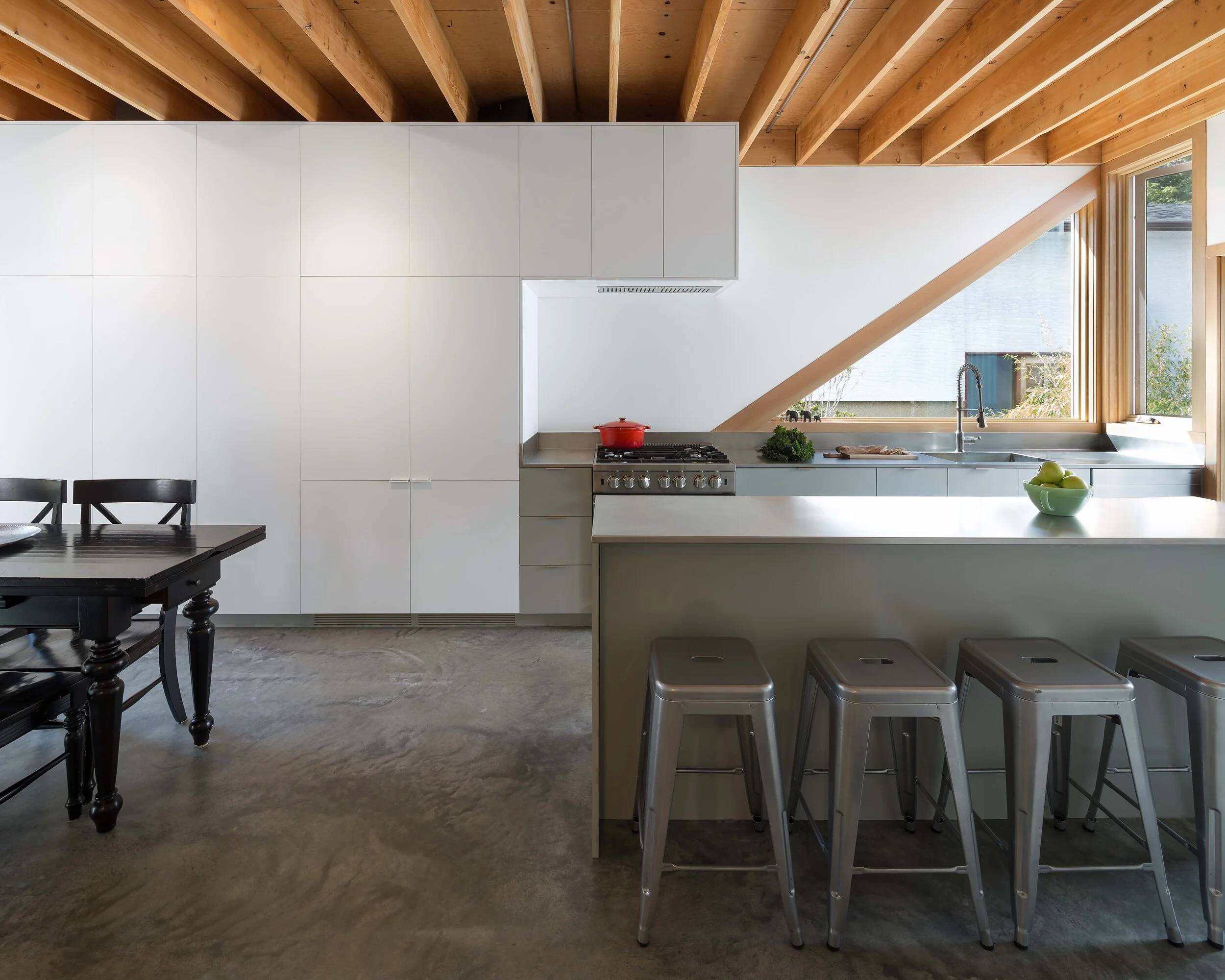 Double Header House — D'Arcy Jones Architects