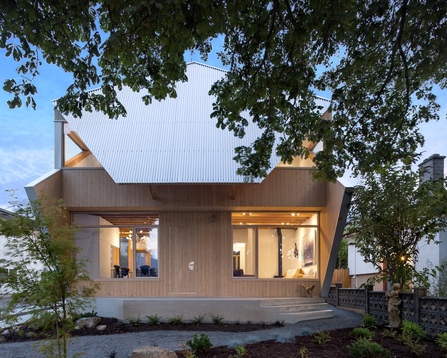 Double Header House — D'Arcy Jones Architects