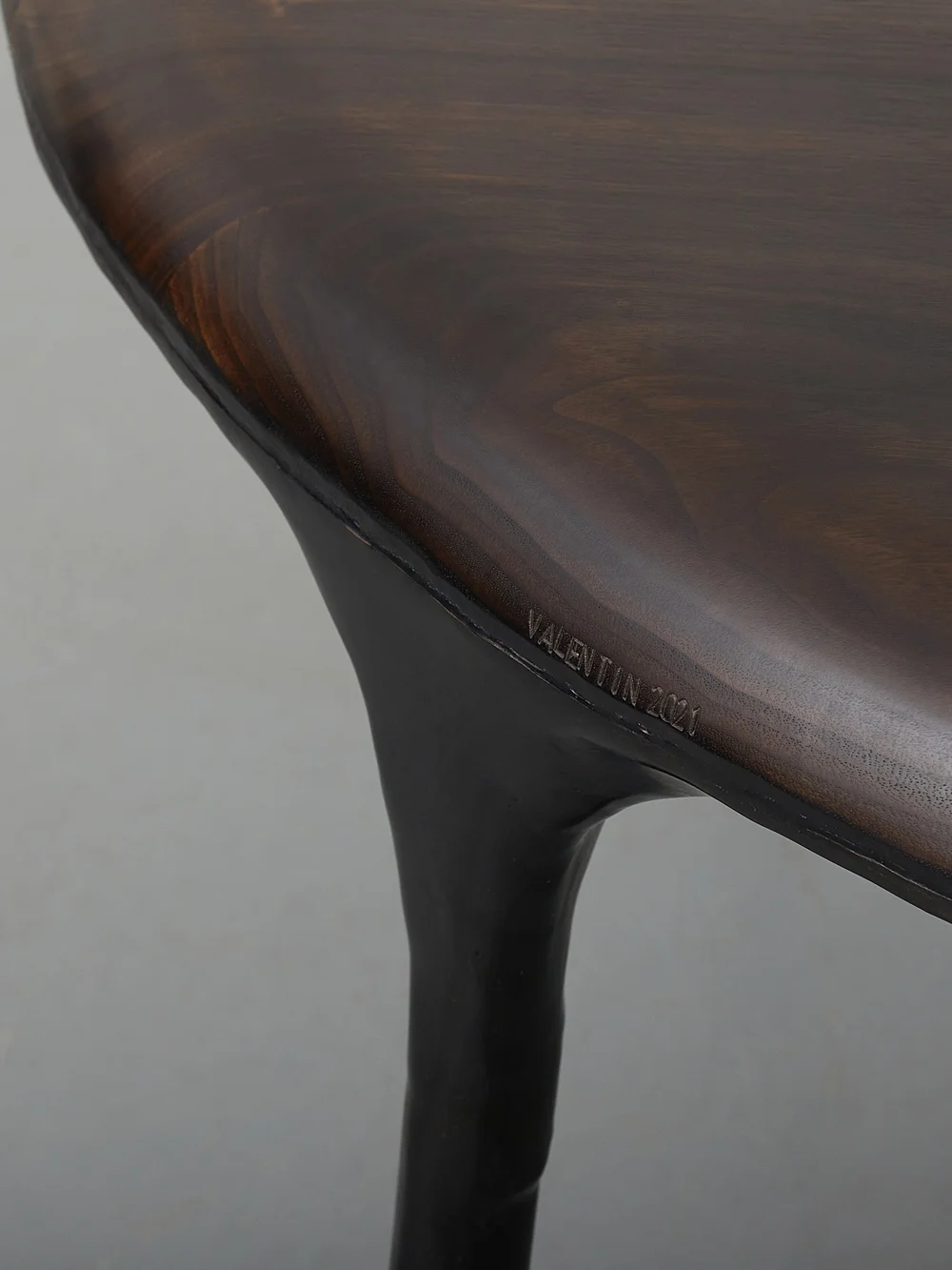 VL Dining Table — DAVID GILL GALLERY