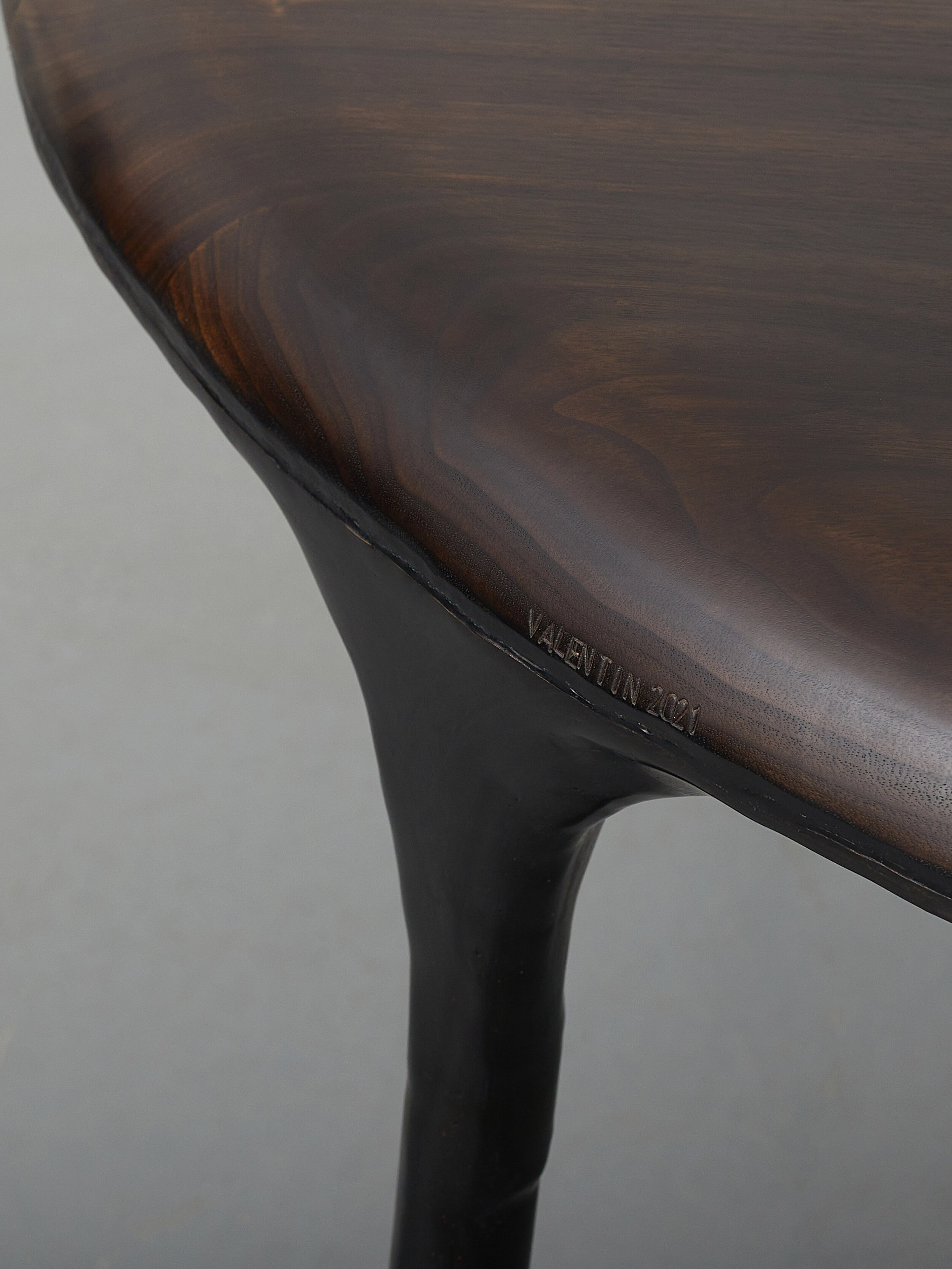 VL Dining Table — DAVID GILL GALLERY