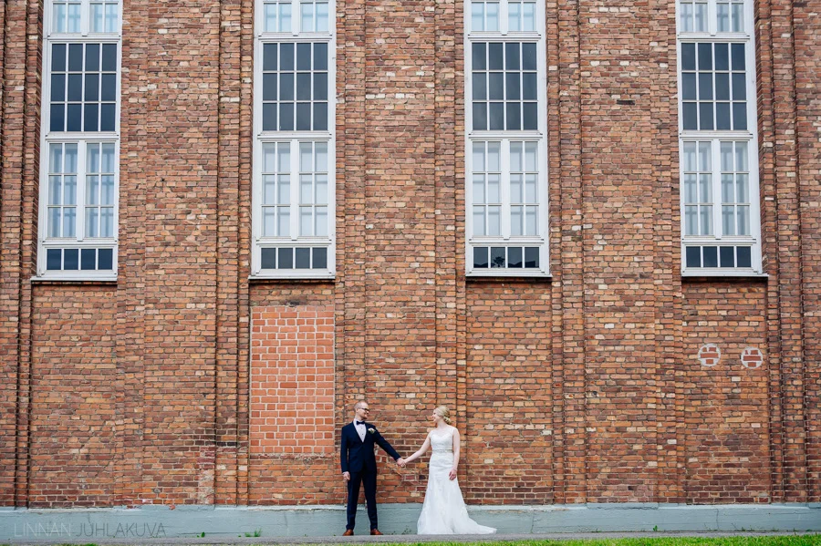 Häät Voimala 1889:ssä | Hääkuvaaja Oulu — Linnan Juhlakuva | Valokuvaaja Oulu